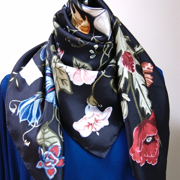 Gucci | Accessories | New Gucci Floral Kris Knight Black Multicolor ...